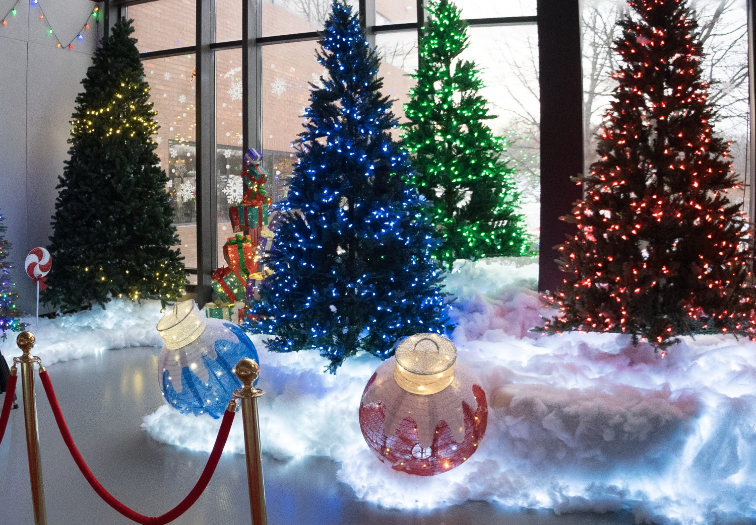Jingle & Mingle Christmas Spectacular 2025 - Northeast Ohio Thrive